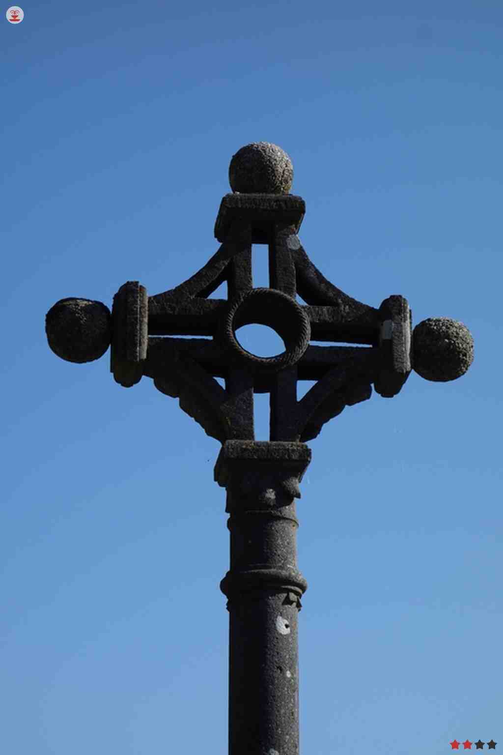 Croix de St Maurice près Crocq - Meconnu.fr - La Creuse