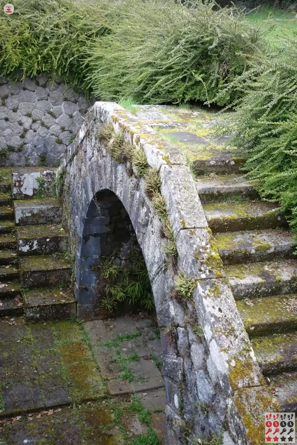 meconnu.fr (23) - Chapelle et fontaine Ste Madeleine à Alleyrat